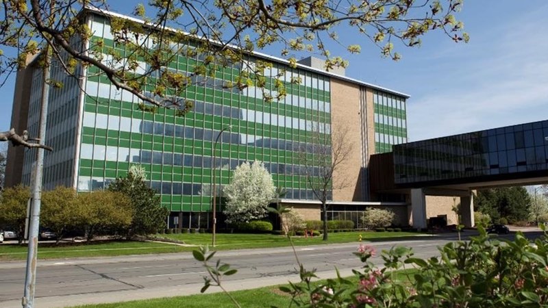 AIM Photonics removes cleanroom wall to install specialist equipment