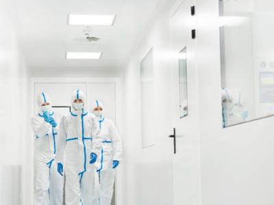 Cleanroom attire: Critical components for optimal safety