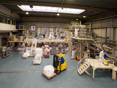 Contained active freeze drying